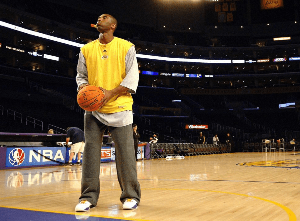 Kobe Bryant on Leadership – Coaching Clipboard